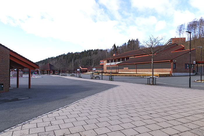 Løkeberg skole Løkeberg skole